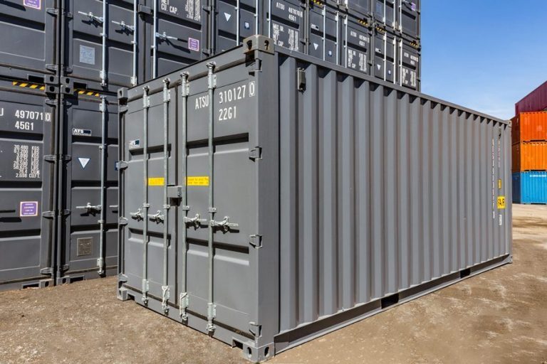 New Shipping Containers: Guaranteed Strength and Reliability
